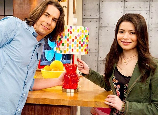 Gummy Bear Lamp | iCarly Wiki | FANDOM powered by Wikia