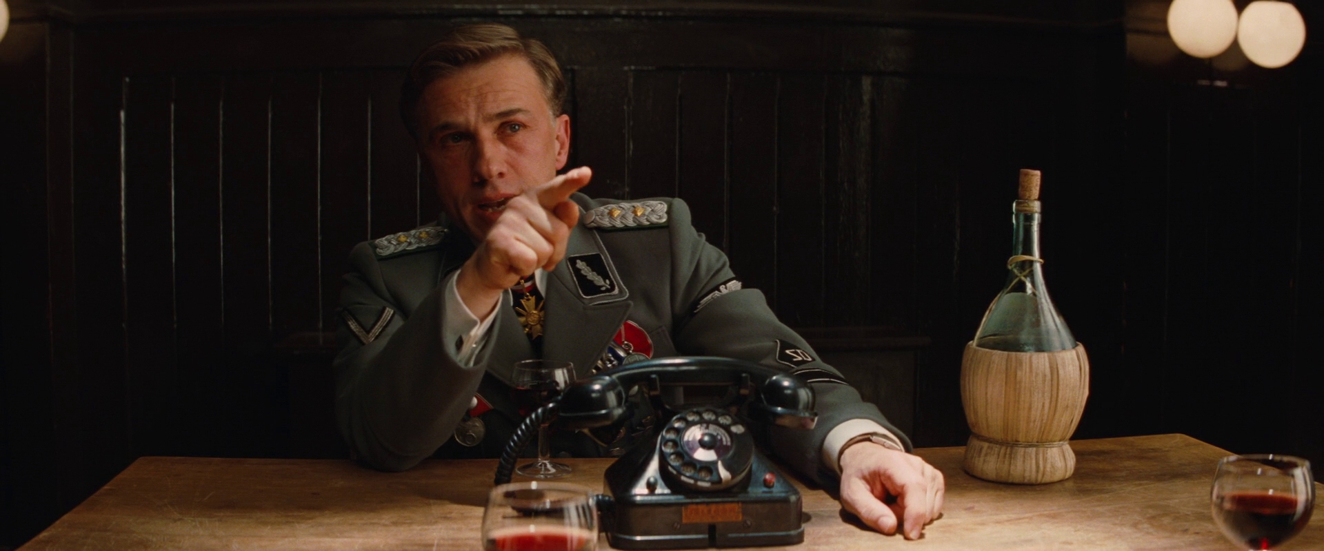 Image - Hans Landa points to the radio.jpg | Inglourious Basterds Wiki ...