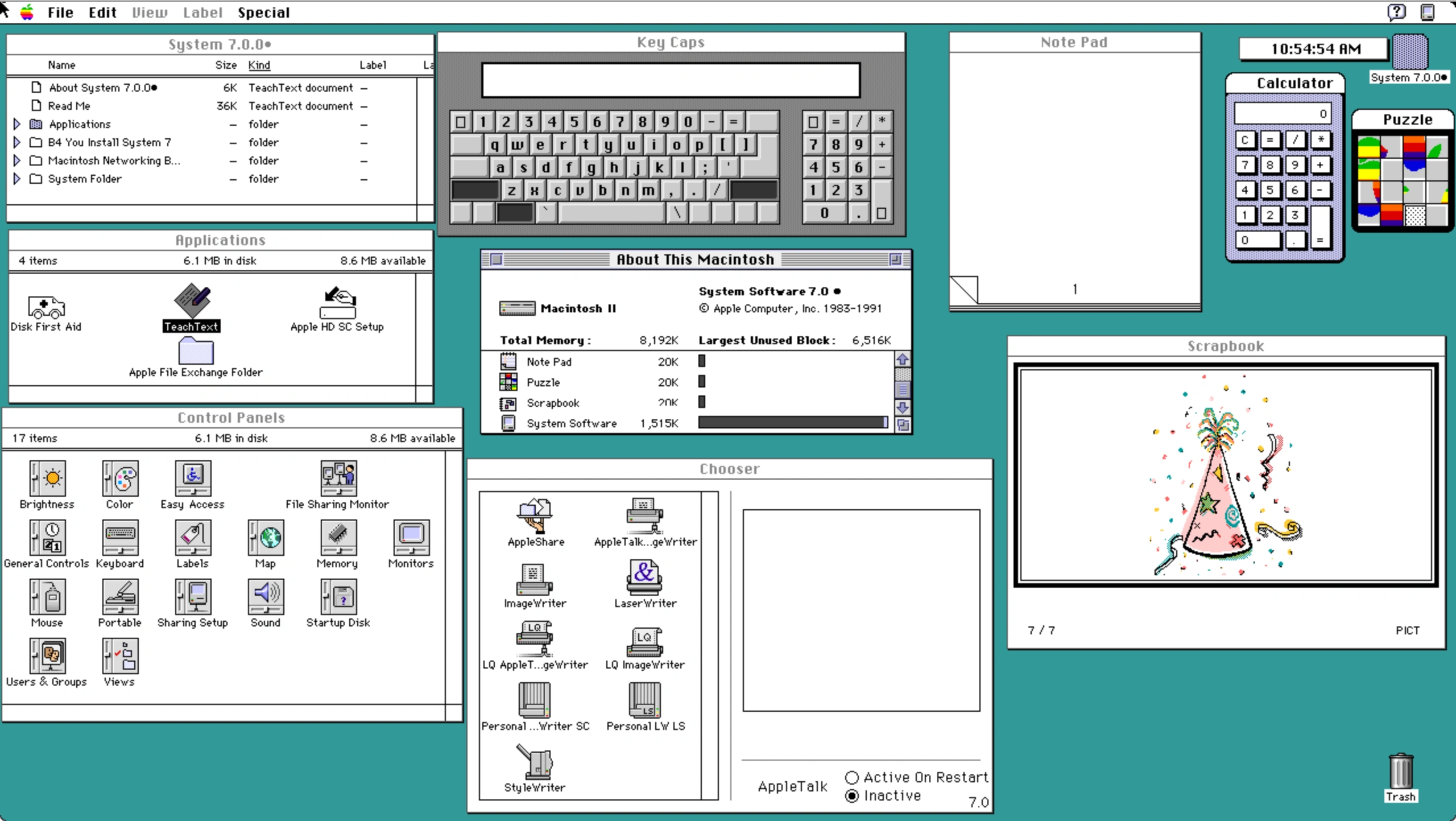 Mac OS - A Desktop Montage via emulators - E-Maculation
