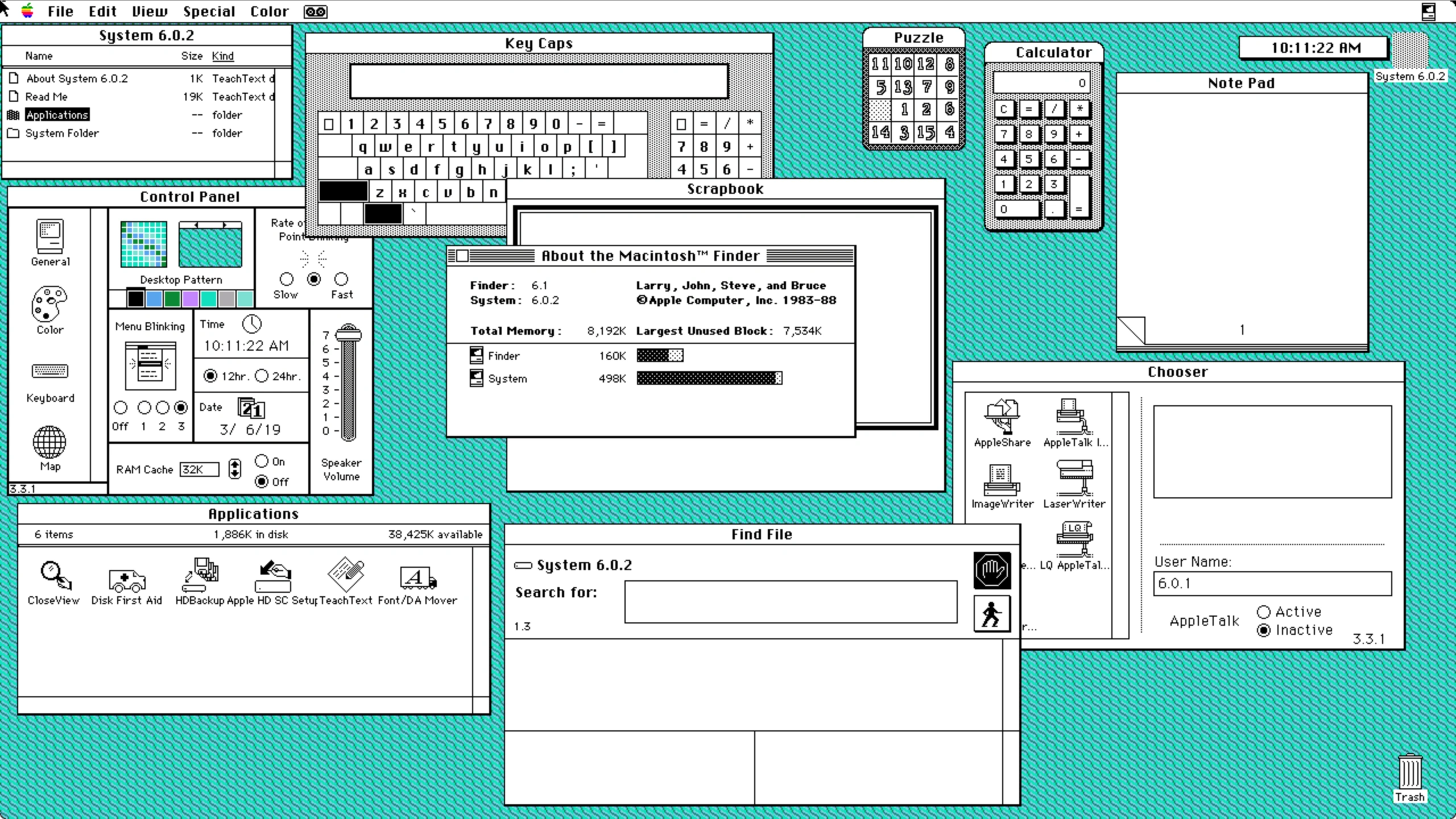 Mac OS - A Desktop Montage via emulators - E-Maculation