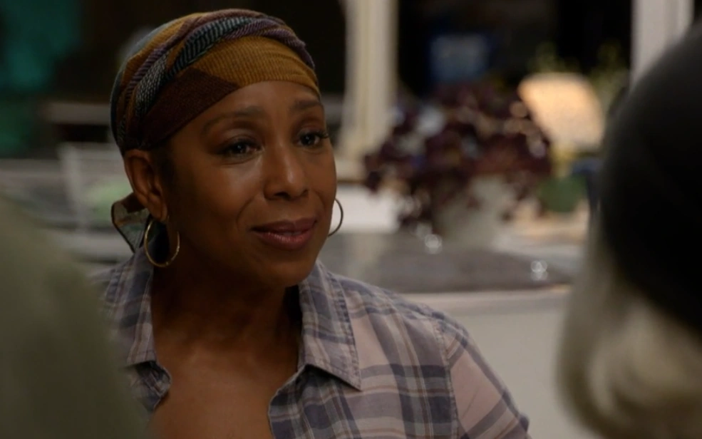 Mama Leone | IZombie Wiki | Fandom