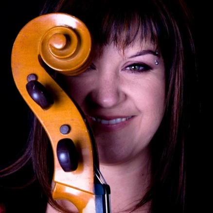 Lani Groves | Jem Wiki | Fandom