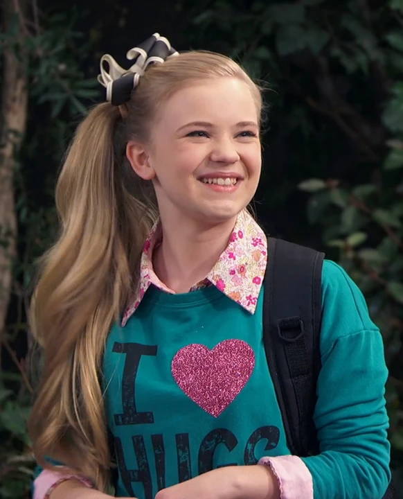 Connie Thompson | Wiki Jessie | Fandom