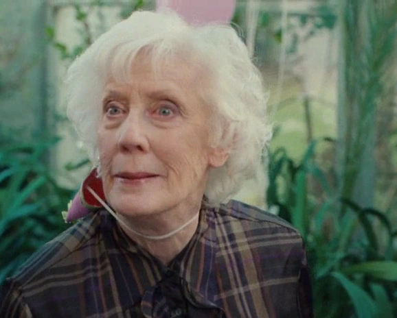 Mrs Thornton | Johnny English Wiki | Fandom