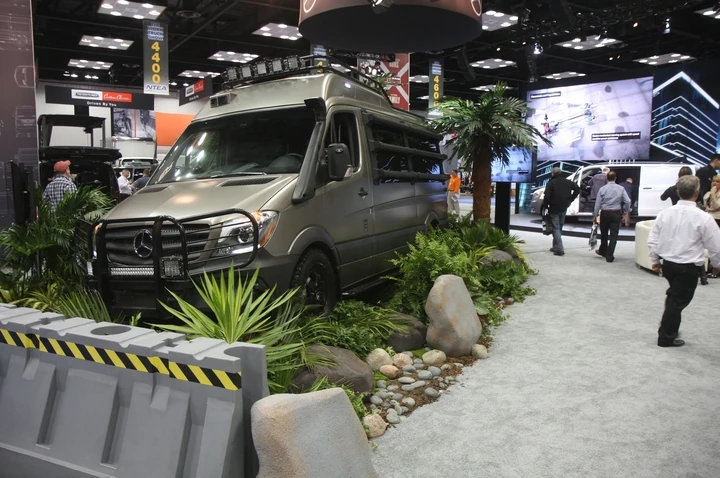 Mercedes-Benz Sprinter | Jurassic Park wiki | FANDOM powered by Wikia
