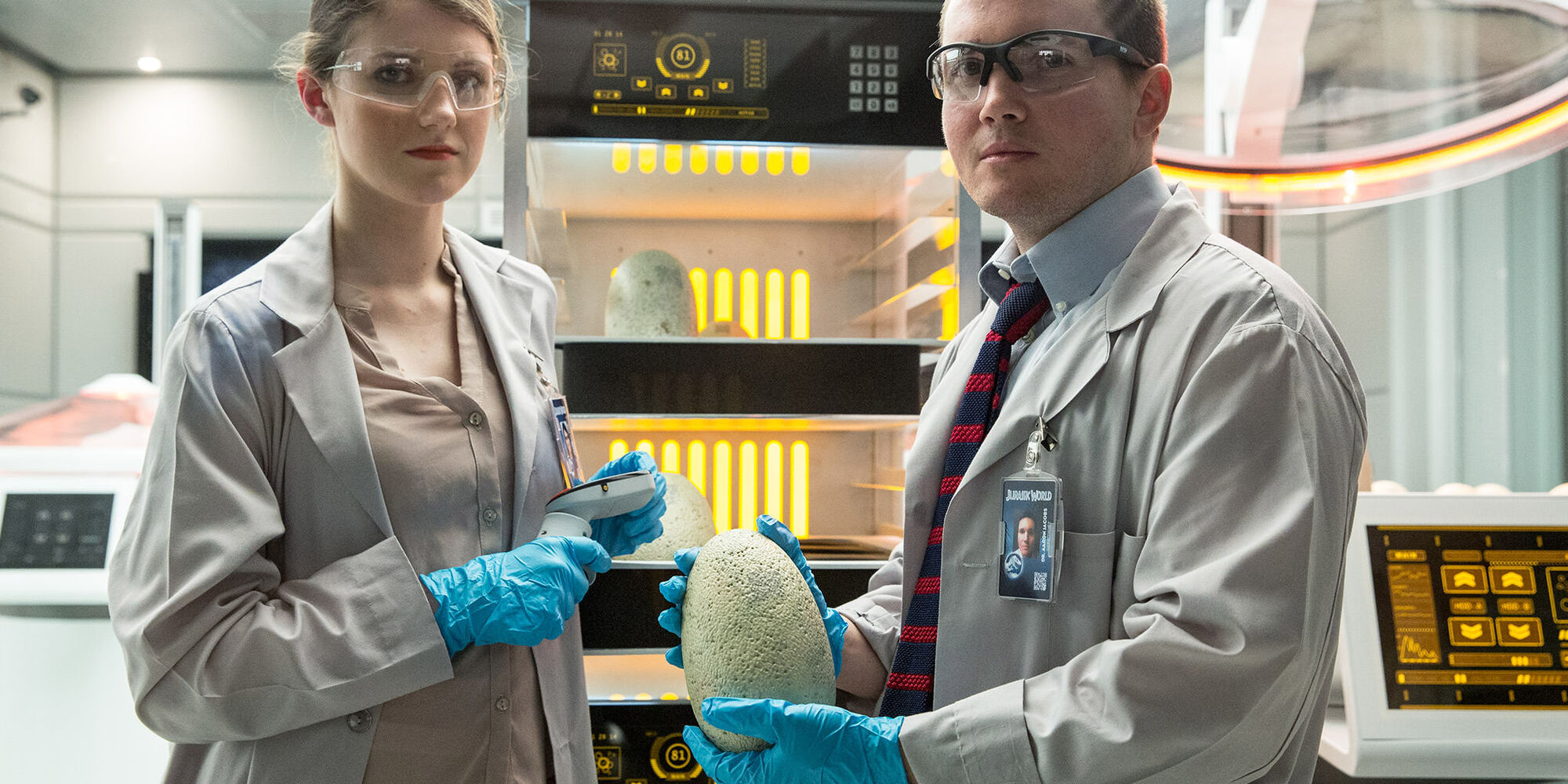 Image - Creation-lab-employees-holding-egg.jpg | Jurassic Park wiki ...