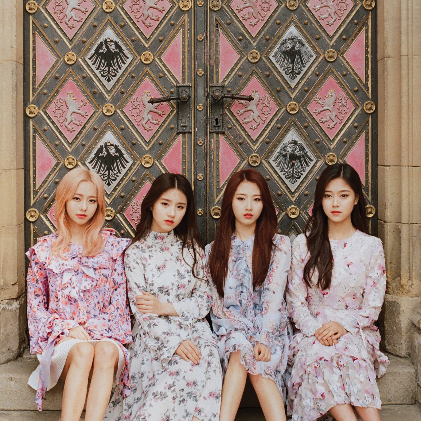 LOONA 1/3 | Wikia K-Pop | Fandom