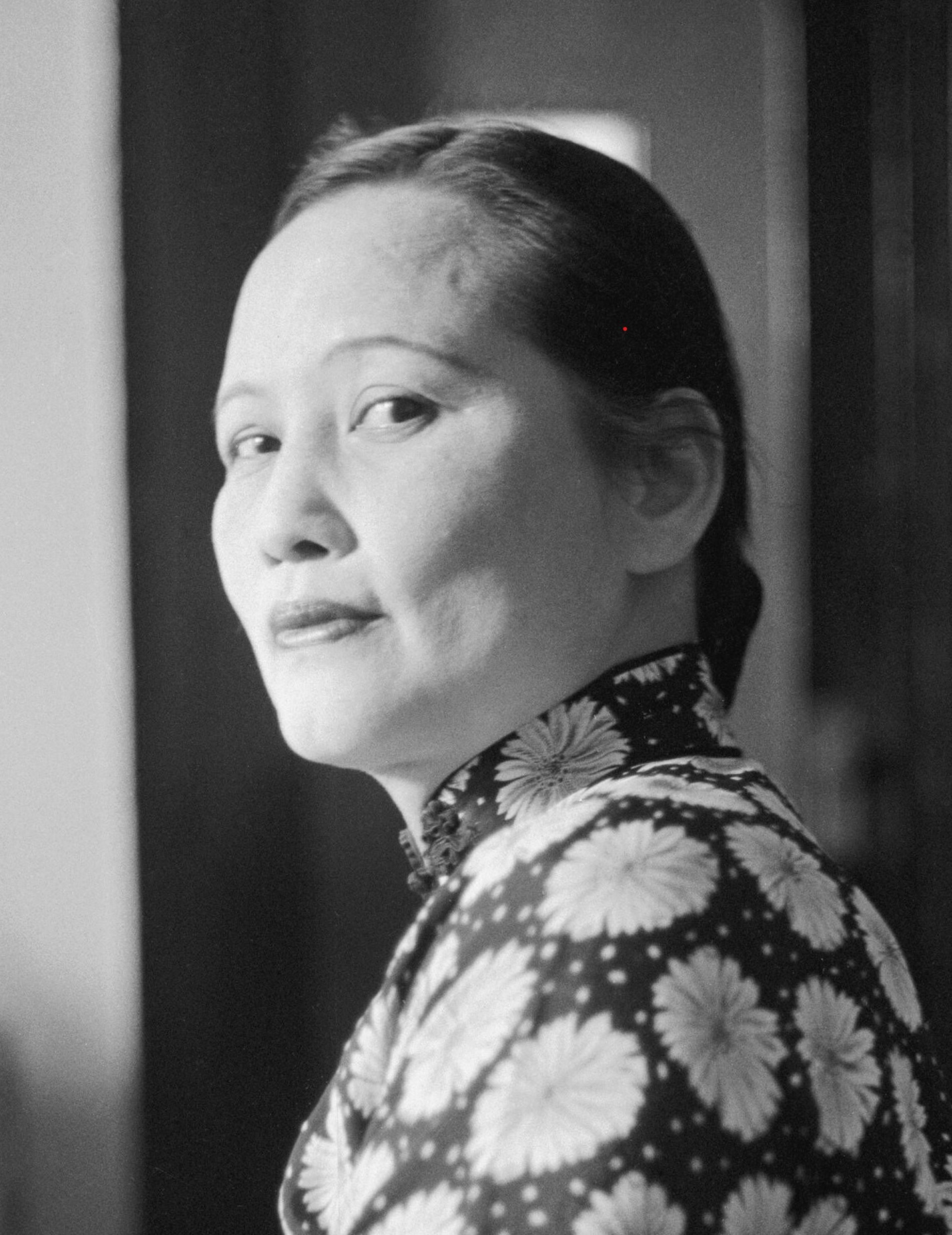 Soong Ching-ling | The Kaiserreich Wiki | Fandom Soong Ching-ling | The Kaiserreich Wiki | Fandom