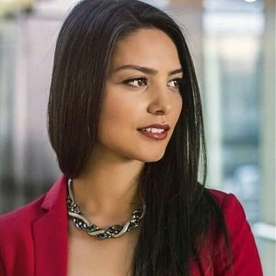 Zeynep Soydere | Kara Sevda Wiki | Fandom
