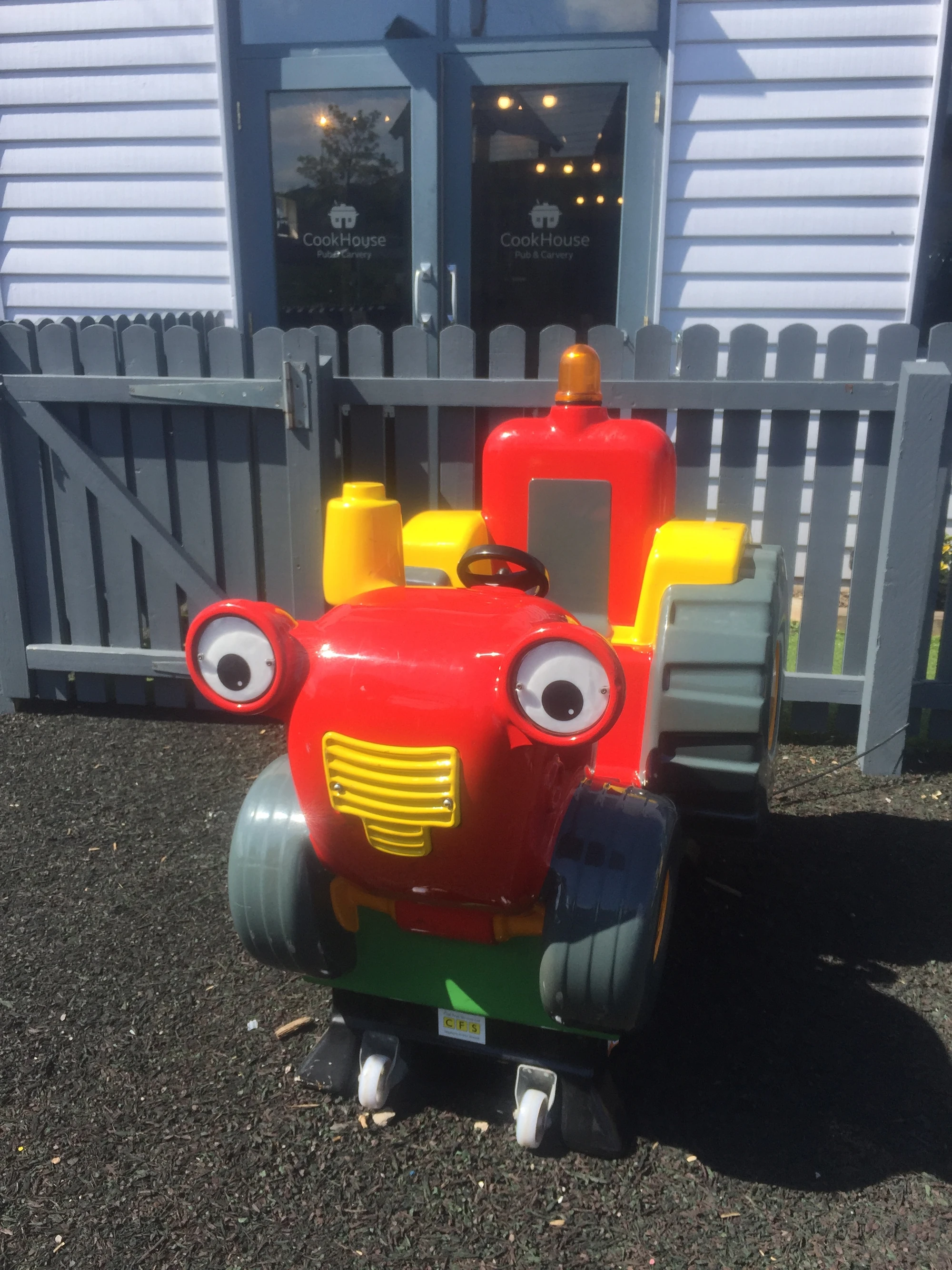 Tractor Tom Kiddie Rides | Kiddie Rides Wiki | Fandom