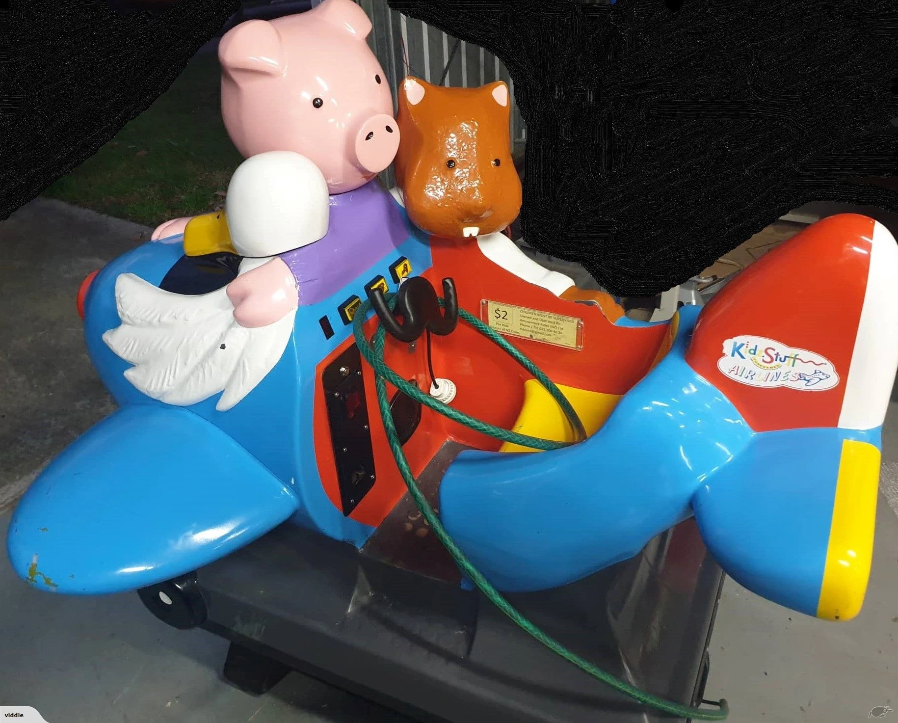 Huxley Pig Kiddie Ride | Kiddie Rides Wiki | Fandom