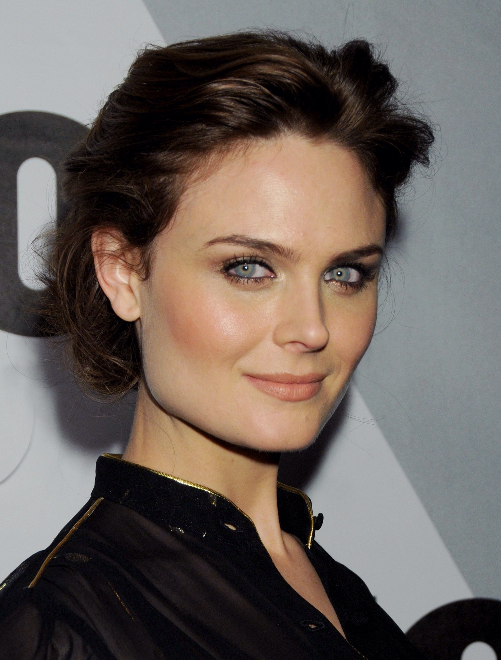 Emily Deschanel | Law and Order | FANDOM powered by Wikia Emily Deschanel | Law and Order | FANDOM powered by Wikia