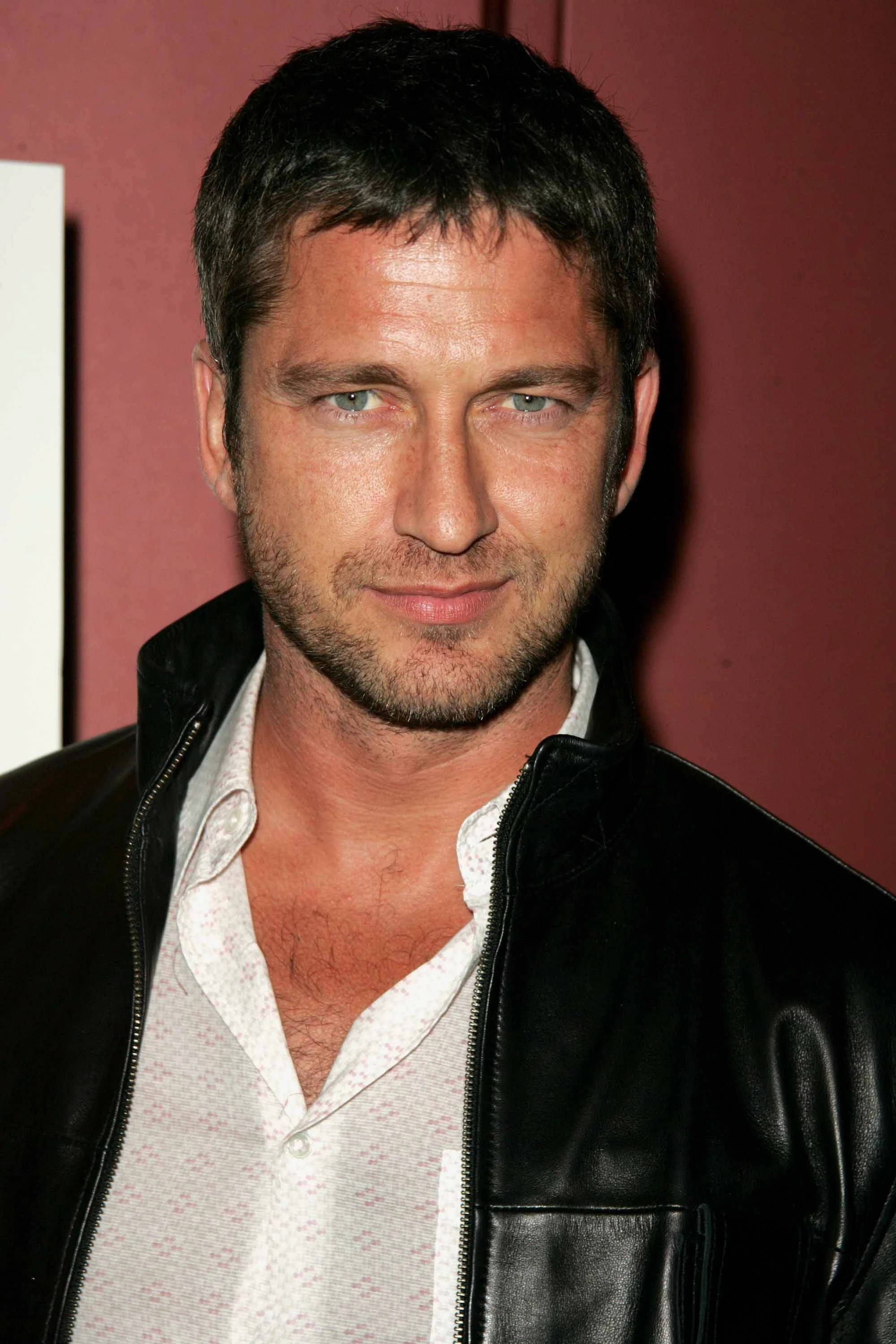 Image - Gerard-butler-02.jpg | Legends of the Multi Universe Wiki ...