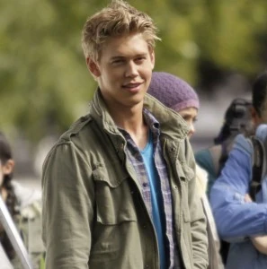 Jones Mager | Life UneXpected Wiki | FANDOM powered by Wikia