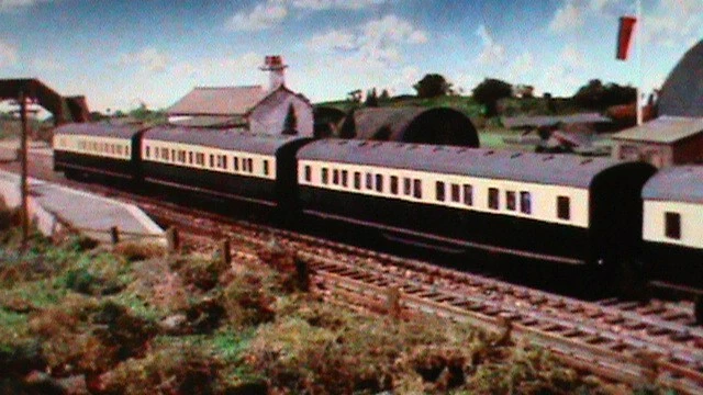 Express Coaches | List of Thomas and Friends Characters Wiki | FANDOM ...