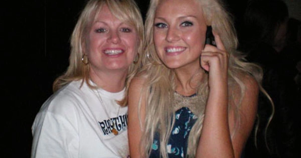 Perrie Edwards/Family | Little.mix09 Wikia | Fandom