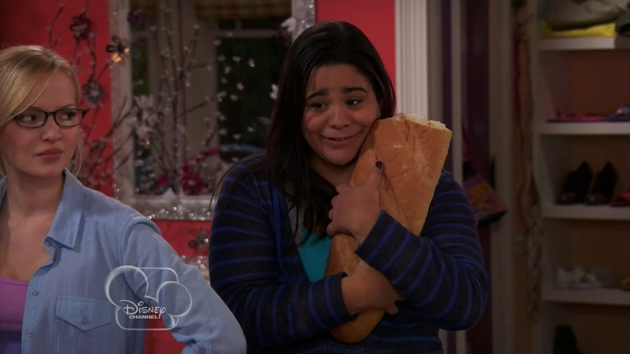 Image - Willow in Sleep-A-Rooney.jpg | Liv and Maddie Wiki | FANDOM ...