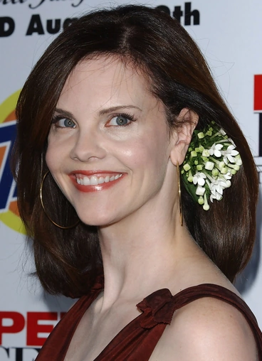 Kiersten Warren | Live Action Wiki | Fandom