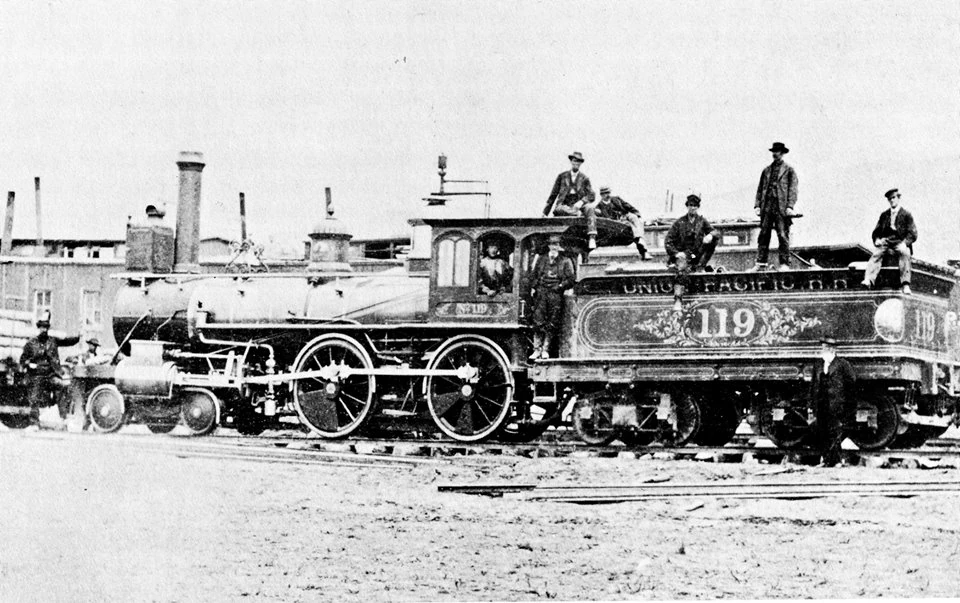 Image - Union-pacific-locomotive-no-119-that-pulled-the-special-train ...