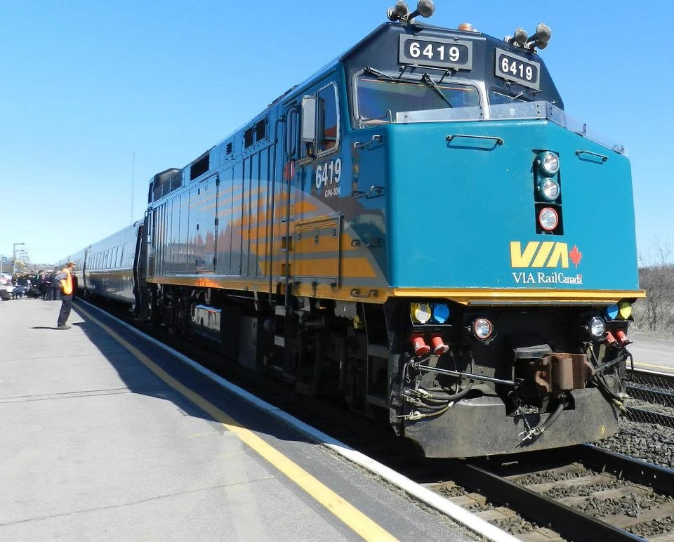 VIA Rail F40PH-3D | Locomotive Wiki | Fandom