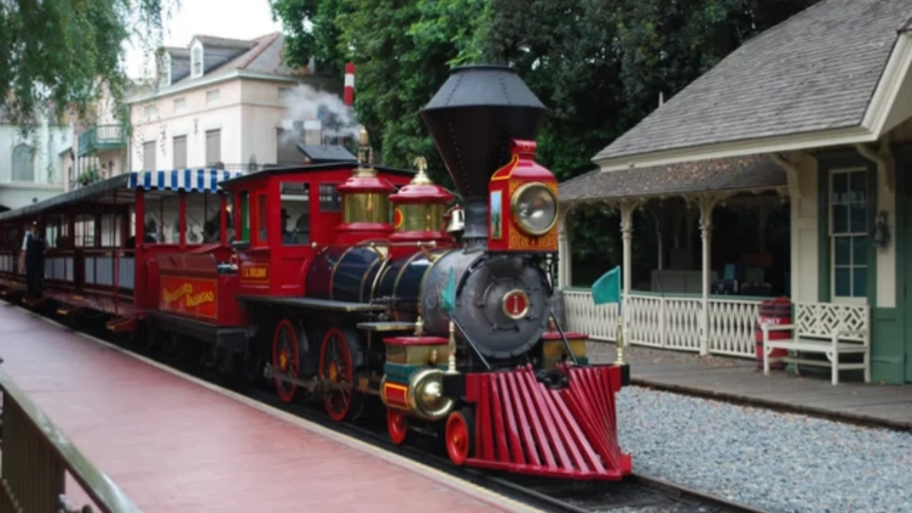 Disneyland Railroad No. 1 C.K. Holliday | Locomotive Wiki | Fandom