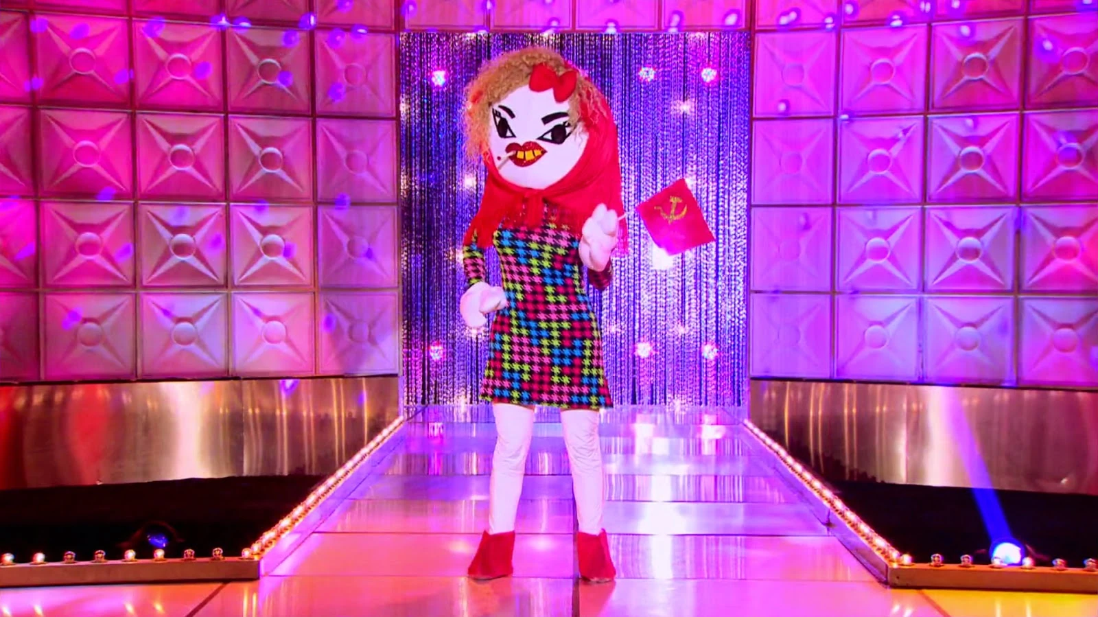 Image - Katya Hello Kitty runway.jpg | RuPaul's Drag Race Wiki | FANDOM ...