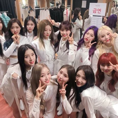 LOONA/Gallery | LOOΠΔ Wiki | FANDOM powered by Wikia