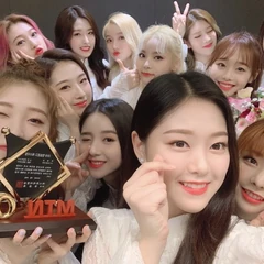 LOONA/Gallery | LOOΠΔ Wiki | FANDOM powered by Wikia