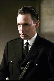 Doug Hutchison | ES - Lostpedia | FANDOM powered by Wikia
