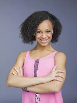 Nia Frazier | MackenzieZiegler Wiki | Fandom