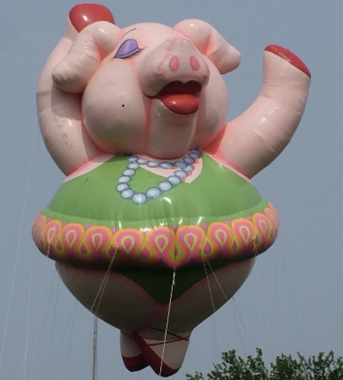 Petula Pig | Macy's Thanksgiving Day Parade Wiki | Fandom