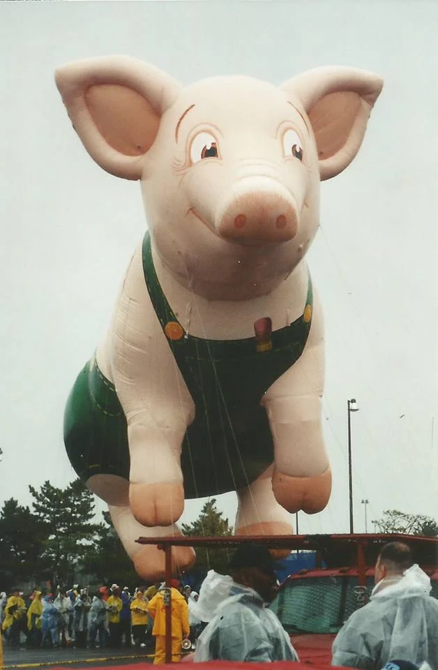Hamlet the Balloon School Pig | Macy's Thanksgiving Day Parade Wiki ...