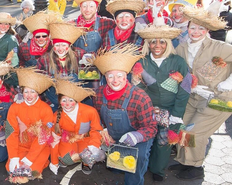 Funny Farm Clowns | Macy's Thanksgiving Day Parade Wiki | Fandom