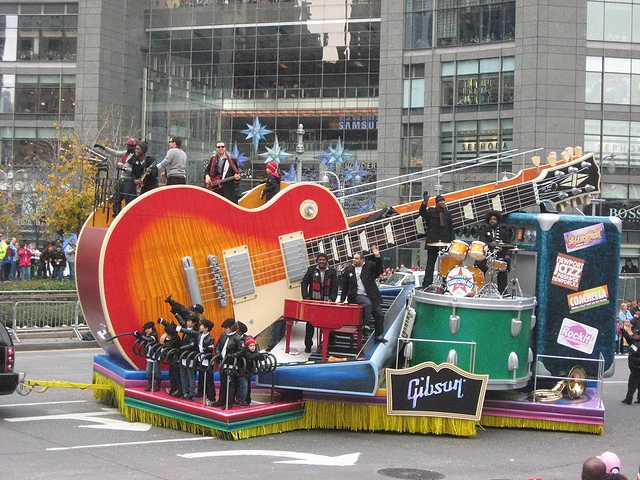 Gibson Guitar Corporation | Macy's Thanksgiving Day Parade Wiki | Fandom