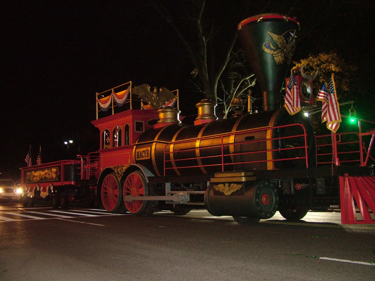 Santaland Express | Macy's Thanksgiving Day Parade Wiki | Fandom