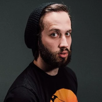 Jonathan Young | Malinda Wiki | Fandom