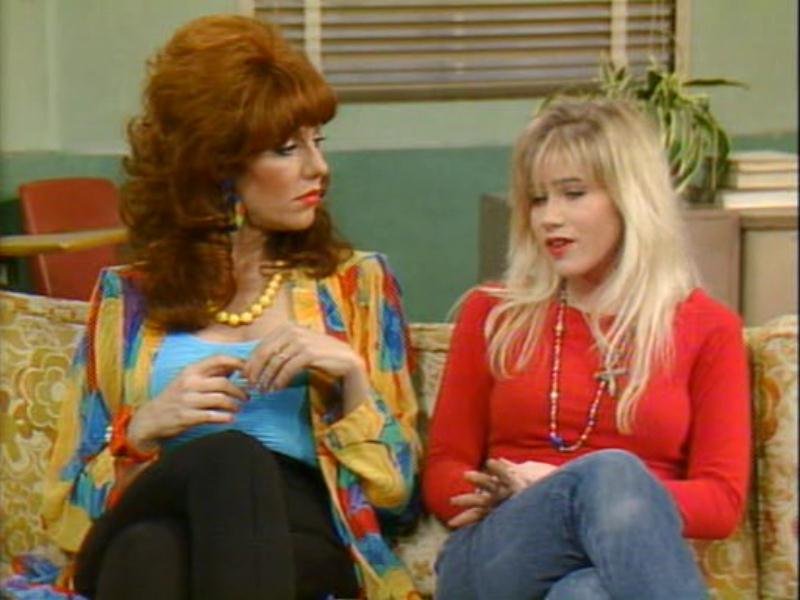 Episode:My Mom, the Mom | Married with Children Wiki | FANDOM powered ...
