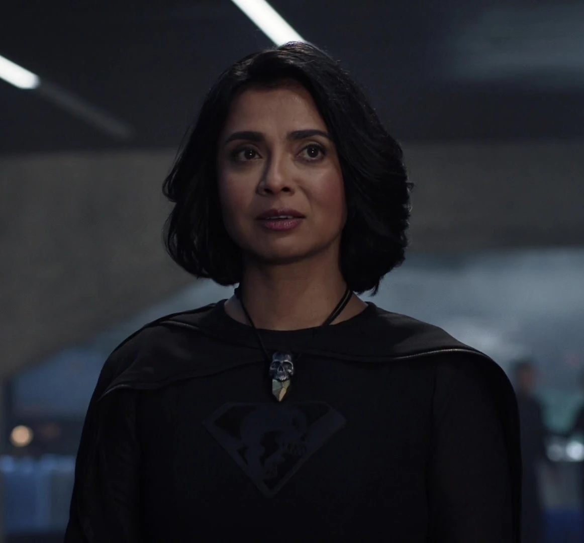 Selena (Arrowverse: Earth-38) | DC Database | Fandom