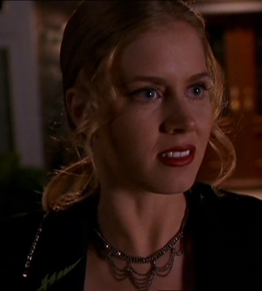 Jodi Melville (Smallville) | DC Database | FANDOM powered by Wikia