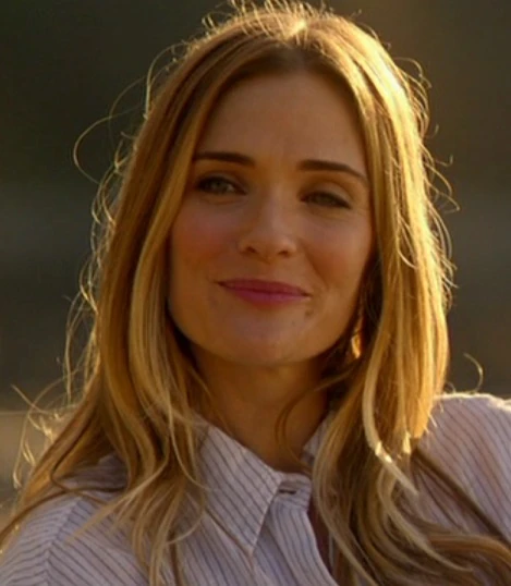 Tess Morgan (Arrowverse) | DC Database | Fandom