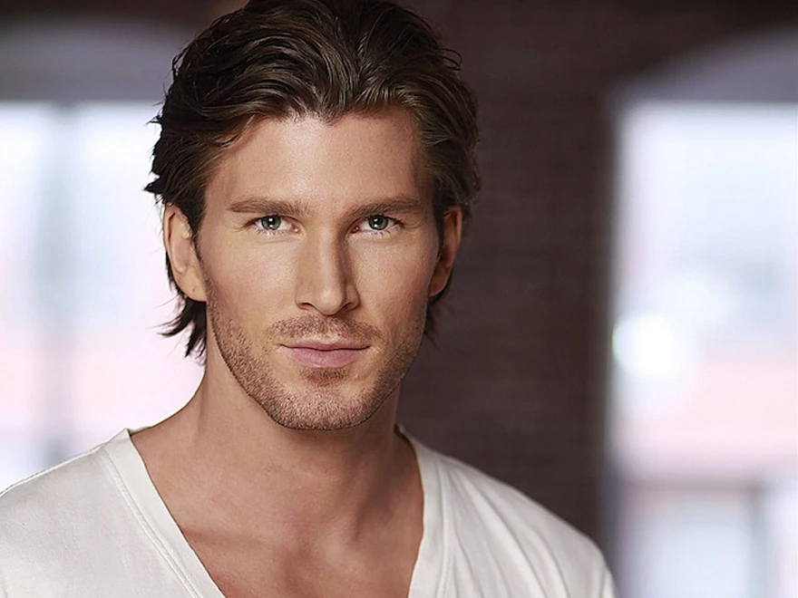 Christopher Russell | Memory Alpha | Fandom