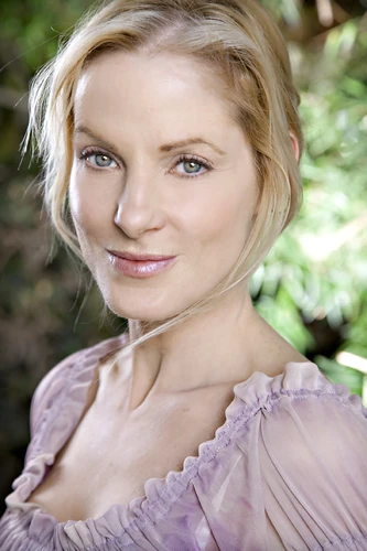 Hélène Udy | Memory Alpha | Fandom