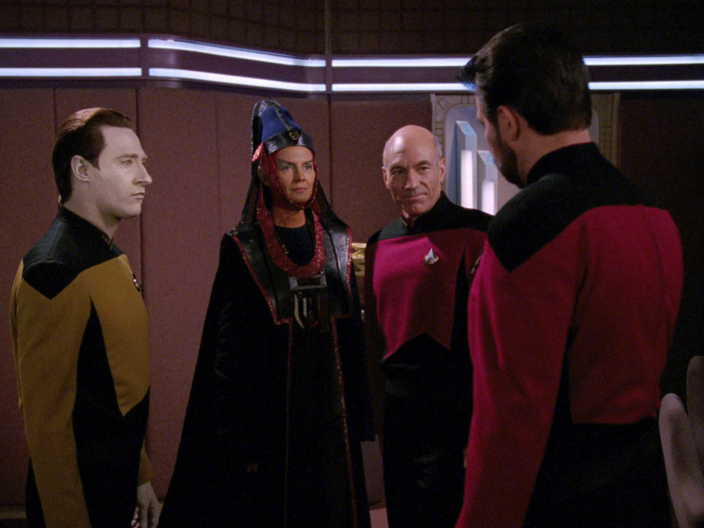 Star Trek: The Next Generation – Season 4, Episode 11 – “Data’s Day ...