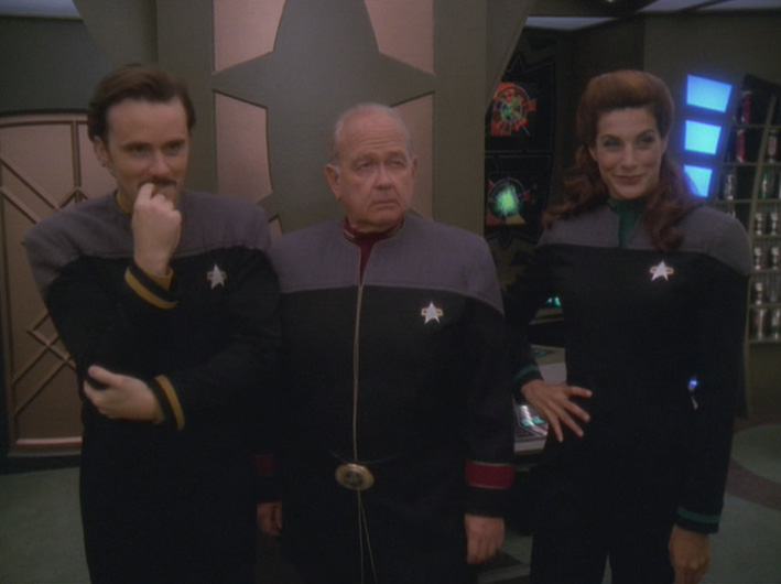 Impersonating A Starfleet Officer Memory Alpha Fandom Powered By Wikia