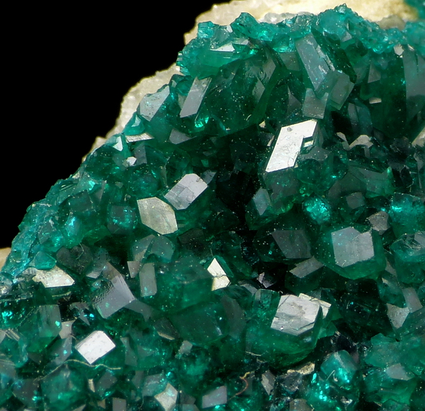 Dioptaz | Minerały Wiki | FANDOM powered by Wikia
