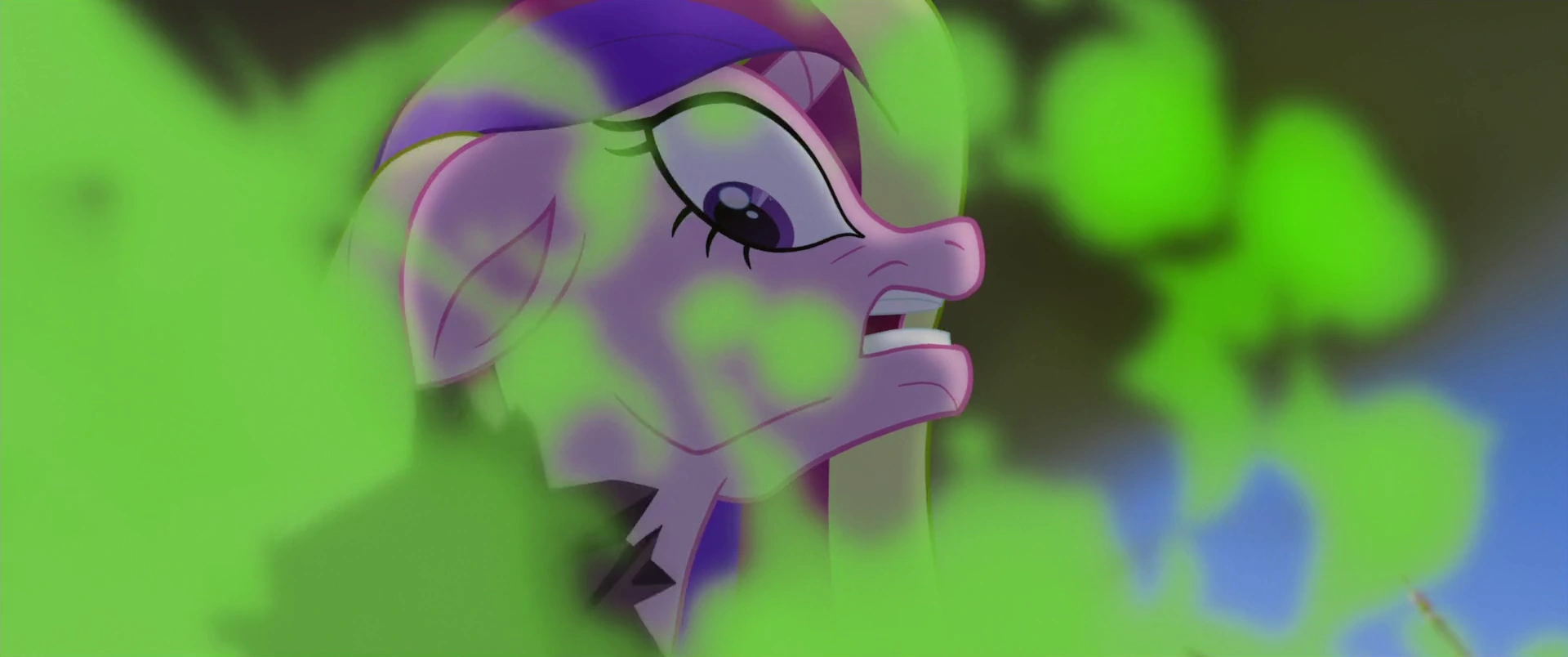 Image - Princess Cadance's body starts to crystallize MLPTM.png | My ...