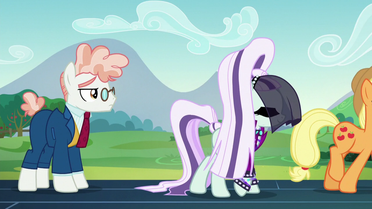 Image - Svengallop sees Rara follow Applejack S5E24.png | My Little ...