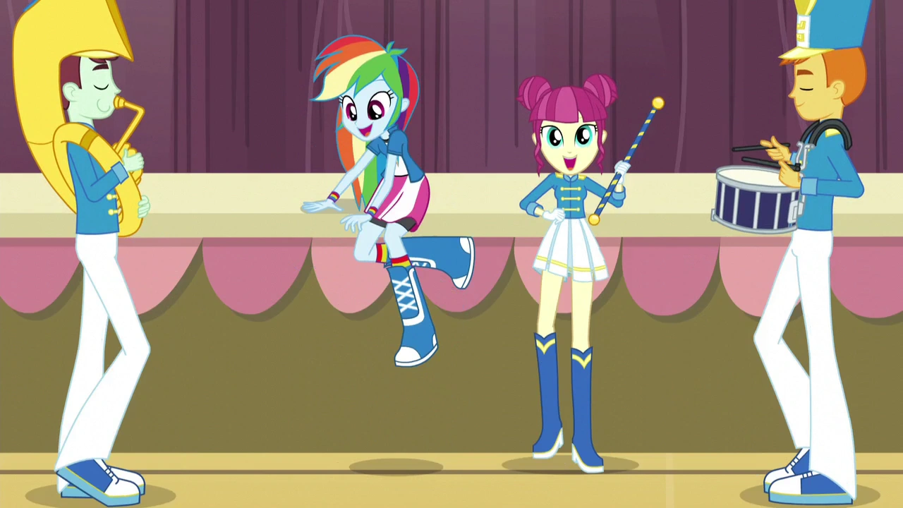 Image - Rainbow climbs back onto the stage EG3.png | My Little Pony ...