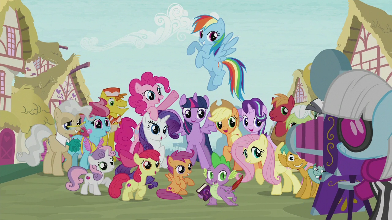 Image - Photo Finish taking photo S7 opening.png | My Little Pony ...
