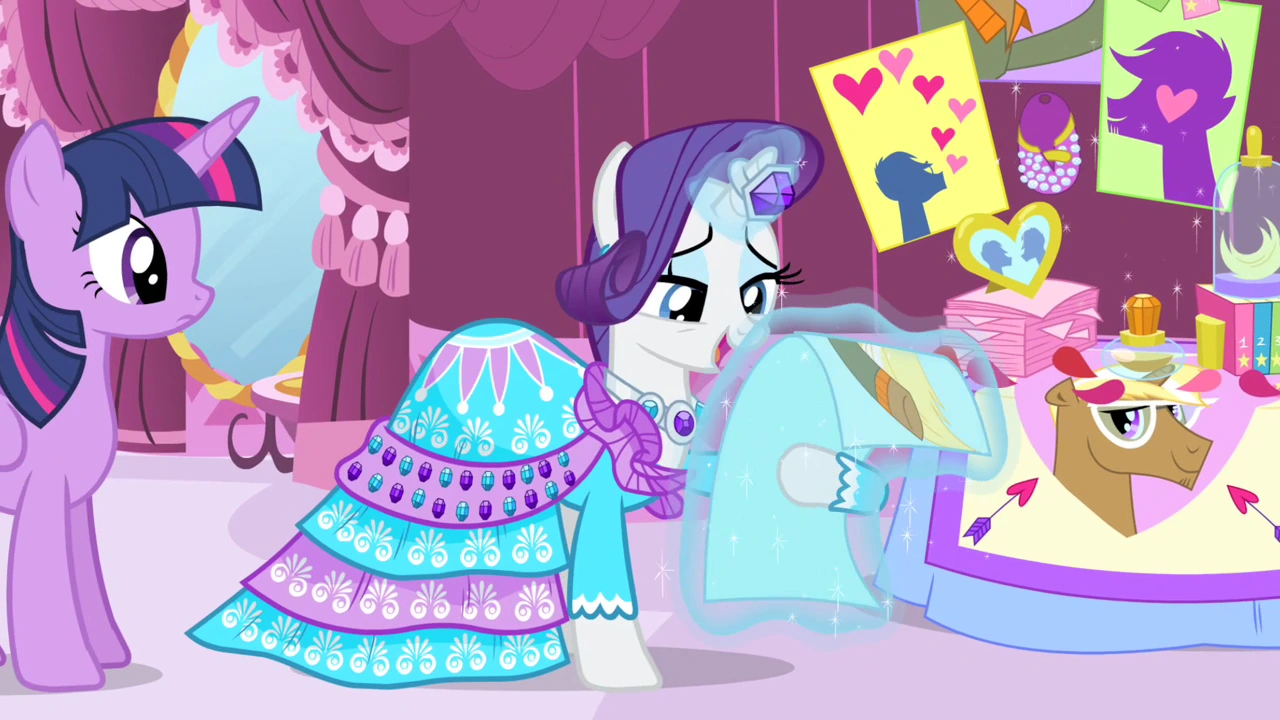 Image - Rarity levitating Trenderhoof photo S4E13.png | My Little Pony ...